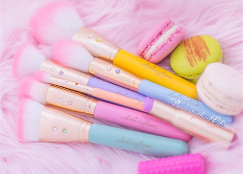 makeup brushes pink